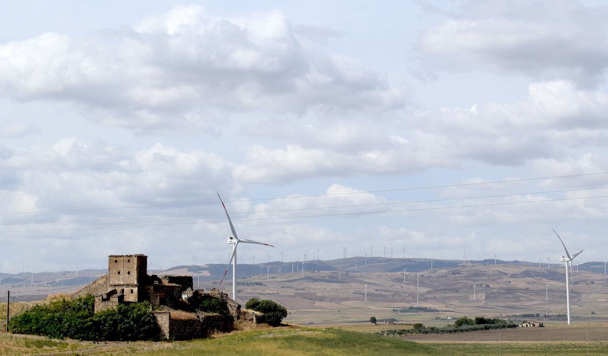 Renewable energy frenzy triggers land grabbing in ‘Wonderful Puglia ...